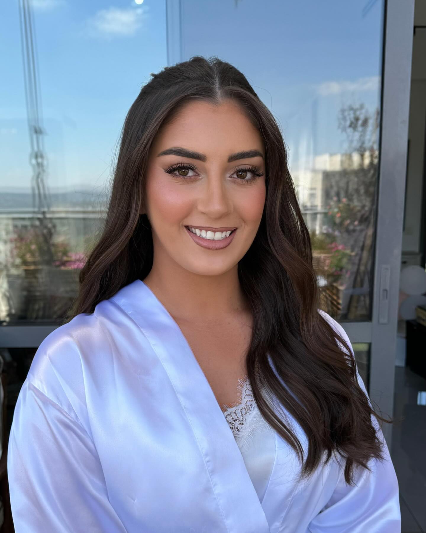 טליה בן יוחאי – איפור | ריסים